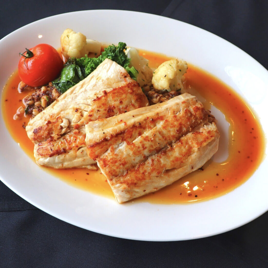 40 Boxes | Pan-seared Domestic Red Snapper With Jalapeno Grits, Sauteed ...